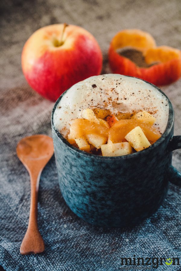 Apfelkuchen zum Trinken: Apple Pie Latte - minzgrün